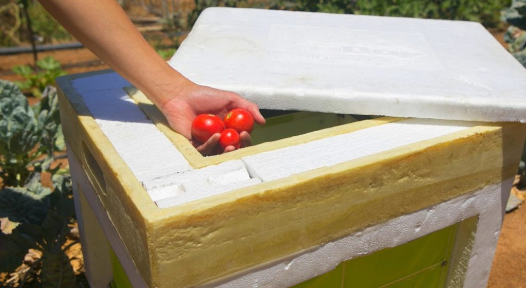 Une ancienne méthode de refroidissement utilisé dans un réfrigérateur ...